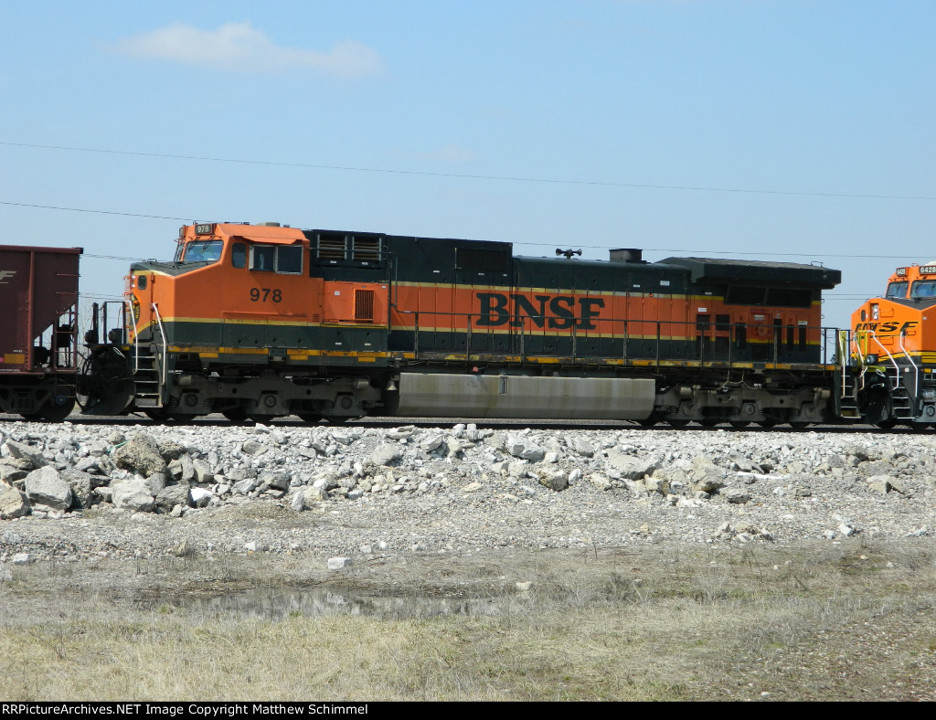 BNSF 978